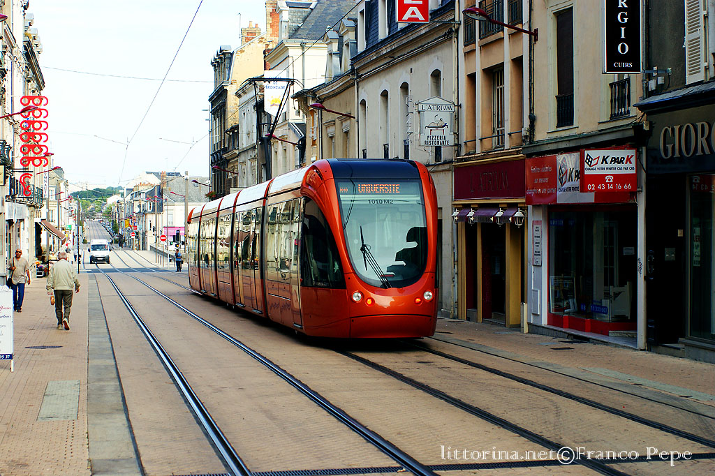 SETRAM – tram 1010 M2 – Rue Gambetta – Le Mans (F) – 22 agosto 2009 ...