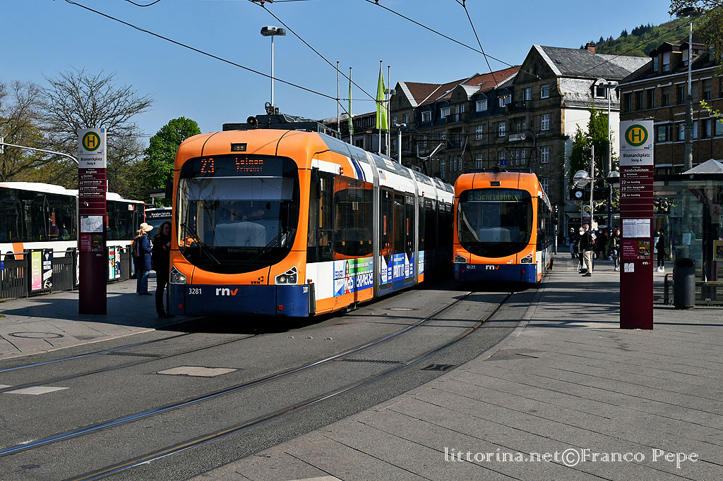 RNV tram 3281 + tram 4127 – Bismarckplatz – Heidelberg (D) – 22 aprile ...