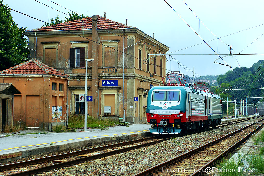 E 464.464 + E 464.469 – Altare (SV) – 16 giugno 2009 – littorina.net